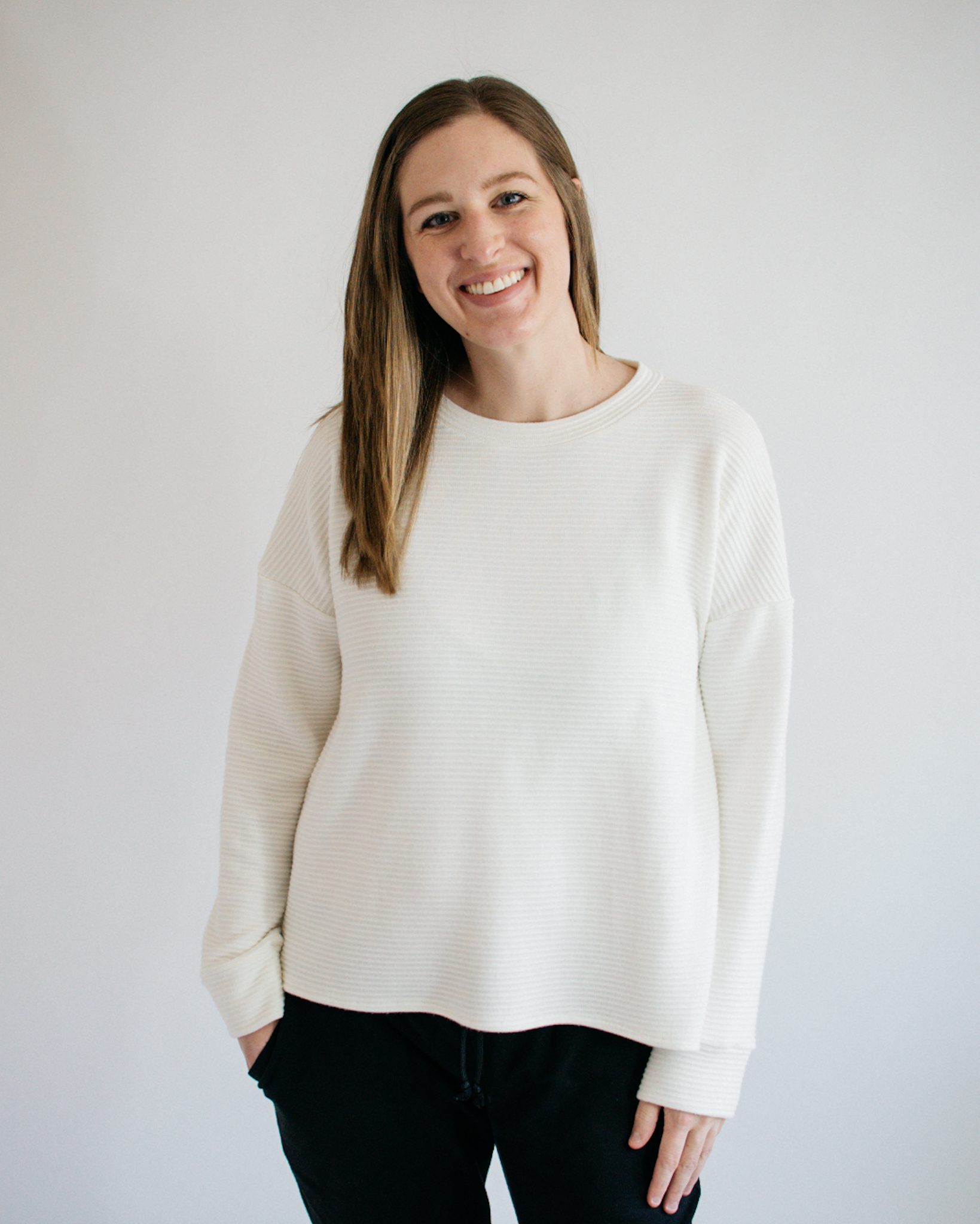 Staying Cozy in the Jarrah Sweater – The Sewing Things Blog
