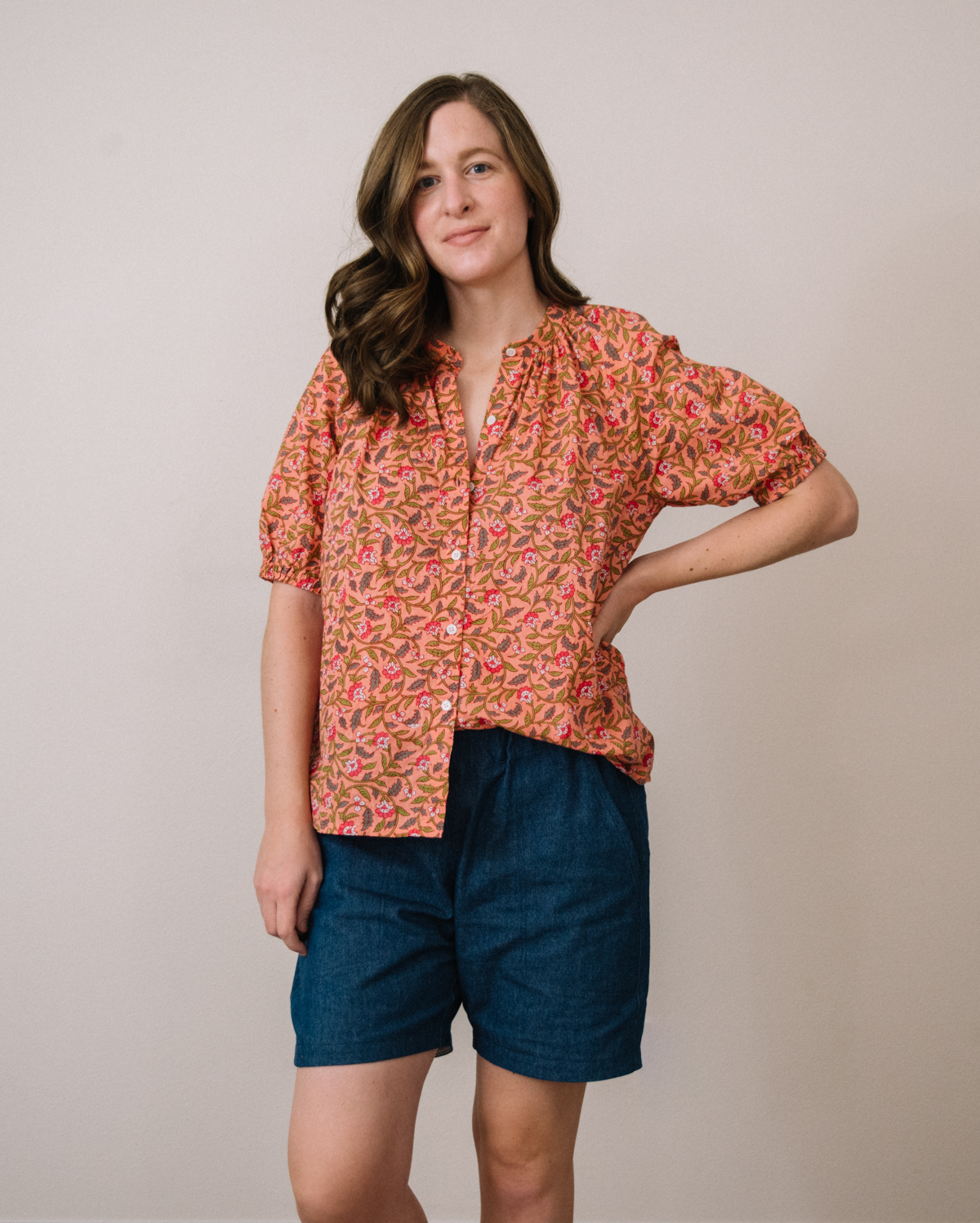 Roscoe Blouse – Mandarin Collar + Elastic Sleeves – The Sewing Things Blog
